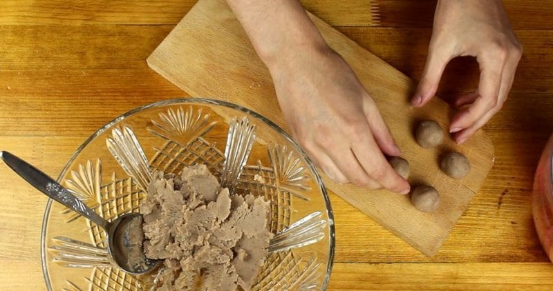 CHESTNUT PUNCH COCONUT BALLS - Easy Dessert Recipe